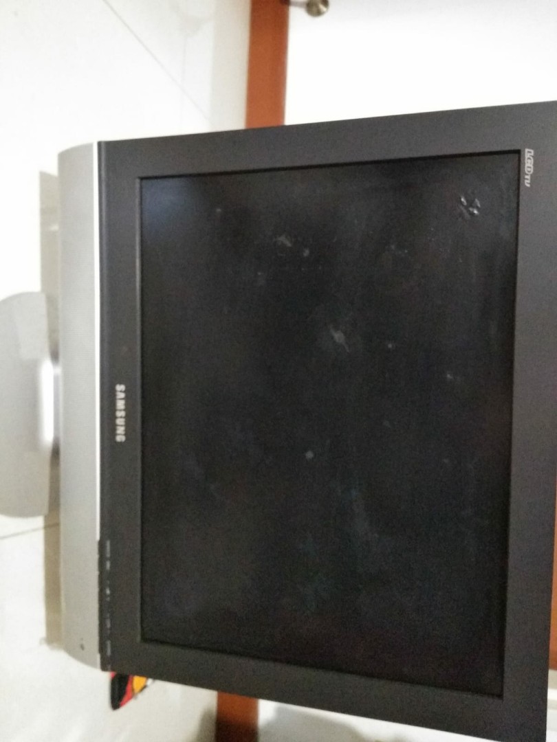 Samsung LCD monitor, Computers & Tech, Parts & Accessories, Monitor ...