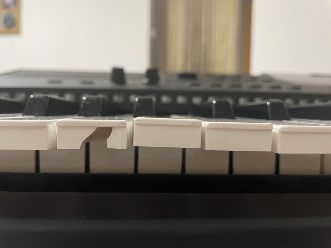 Yamaha PSR-E453, Hobbies & Toys, Music & Media, Musical Instruments on ...