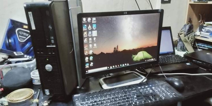 Dell computer set, Computers & Tech, Desktops on Carousell