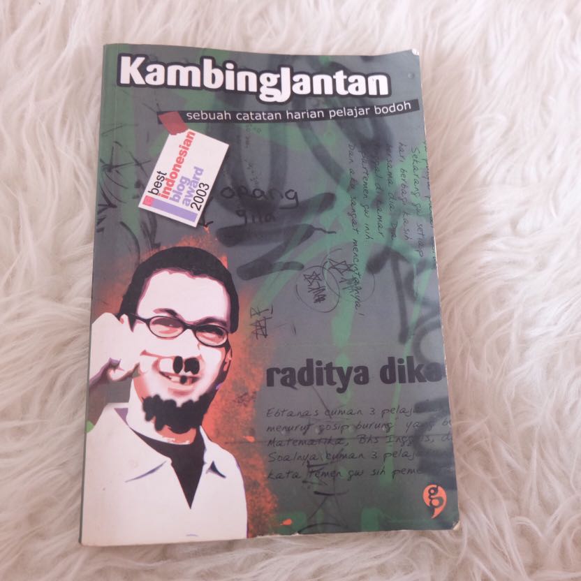 Kambing Jantan Raditya Dika, Buku & Alat Tulis, Buku di Carousell