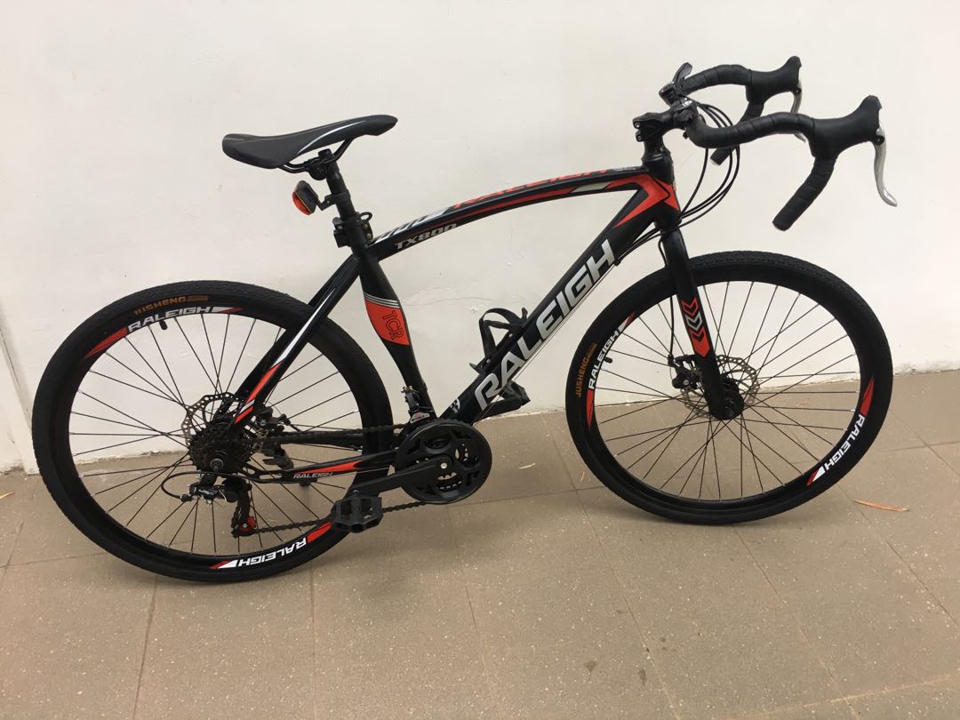 Raleigh road bike with Shimano Tourney 21 speed, Bicycles & PMDs ...