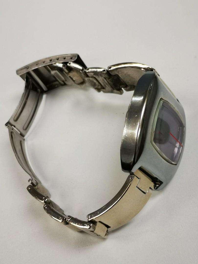 Unisex Vincci Jumping quartz disc hour watch, Men's Fashion, Watches ...