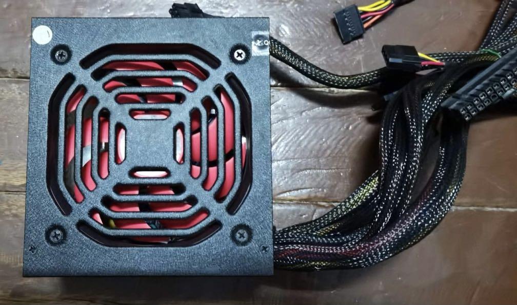 AeroCool Rave 80+ 600watts PSU, Computers & Tech, Parts & Accessories ...