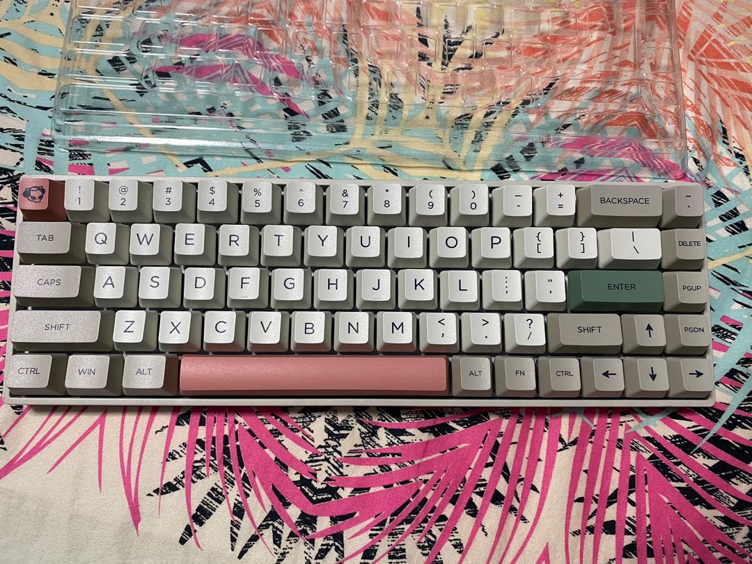 AKKO 3068 9009 Retro 68-Key (Brown Switches), Computers & Tech, Parts ...