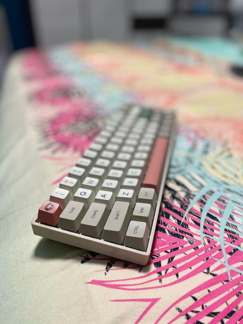 AKKO 3068 9009 Retro 68-Key (Brown Switches), Computers & Tech, Parts ...