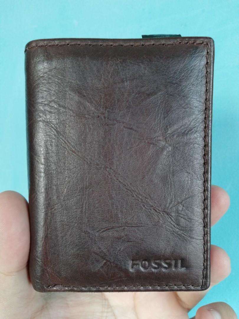 Fossil Wallet For Men, Men's Fashion, Watches & Accessories, Wallets ...