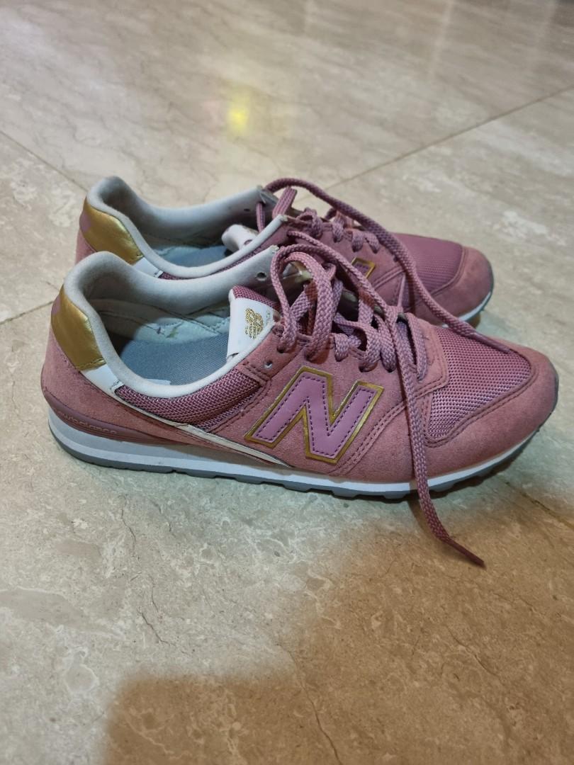 New Balance classic sneakers, Women's Fashion, Footwear, Sneakers on ...