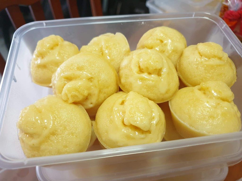 Puto Filipino Steamed Rice Cake with Cheese, Food & Drinks, Packaged ...