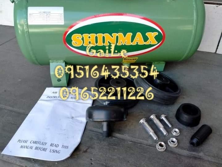 SHINMAX Japan 2HP / 25L Tank Air Compressor, Commercial & Industrial ...