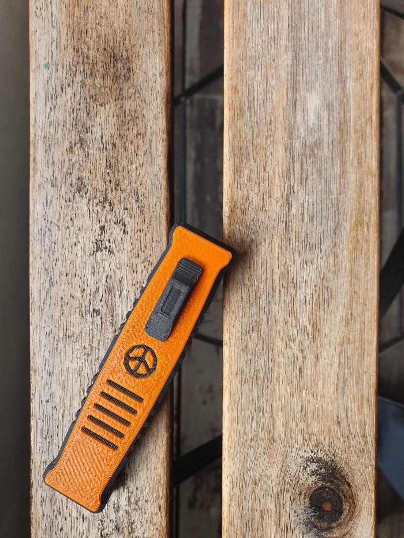 Toy Double Action OTF Tactical Switchblade, Hobbies & Toys, Toys ...