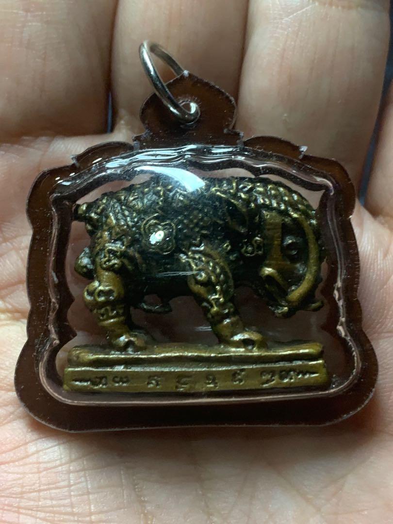 Wealth wild boar amulet LP Karhong, Vintage & Collectibles, Religious ...