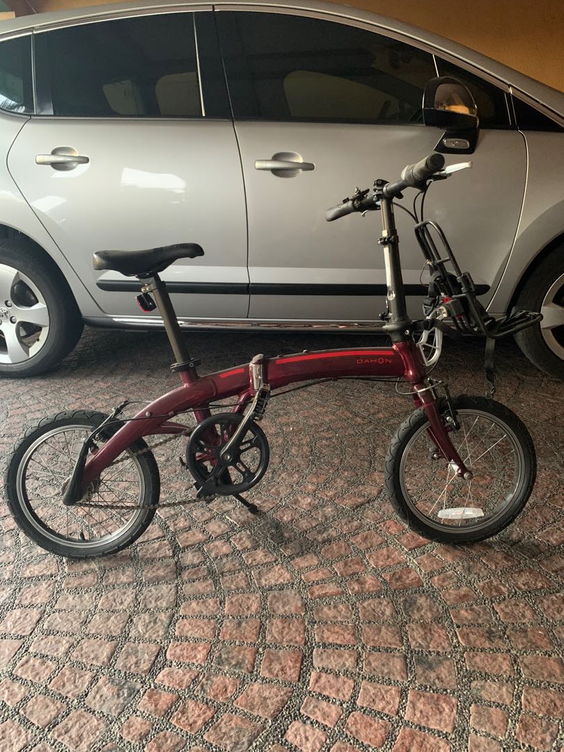 Dahon Curve D3 Folding Bike, Sports Equipment, Bicycles & Parts ...