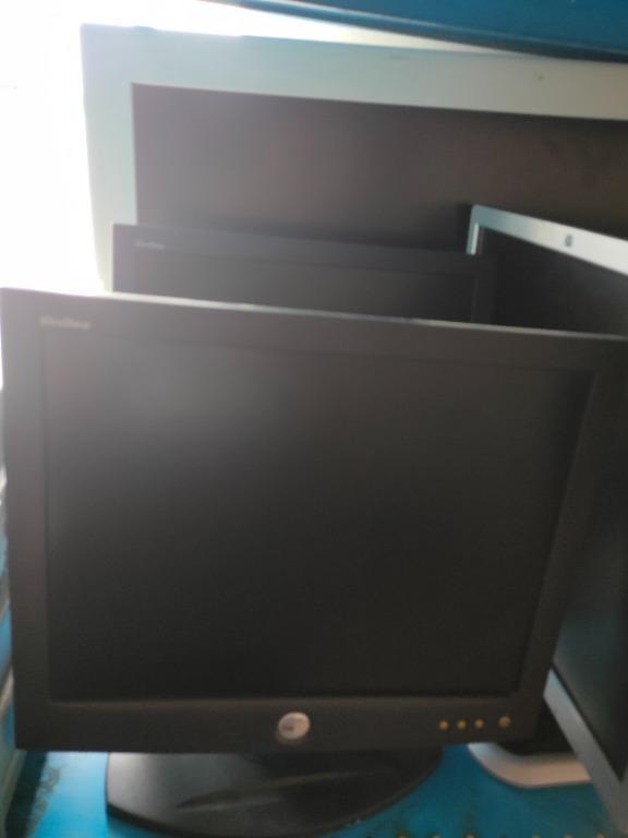 Dell Monitor 15'inches for sale @Php1600 each, Computers & Tech, Parts ...