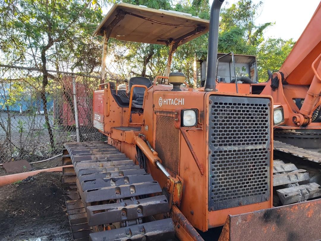 Hitachi DX75M Bulldozer, Special Vehicles, Heavy Vehicles on Carousell