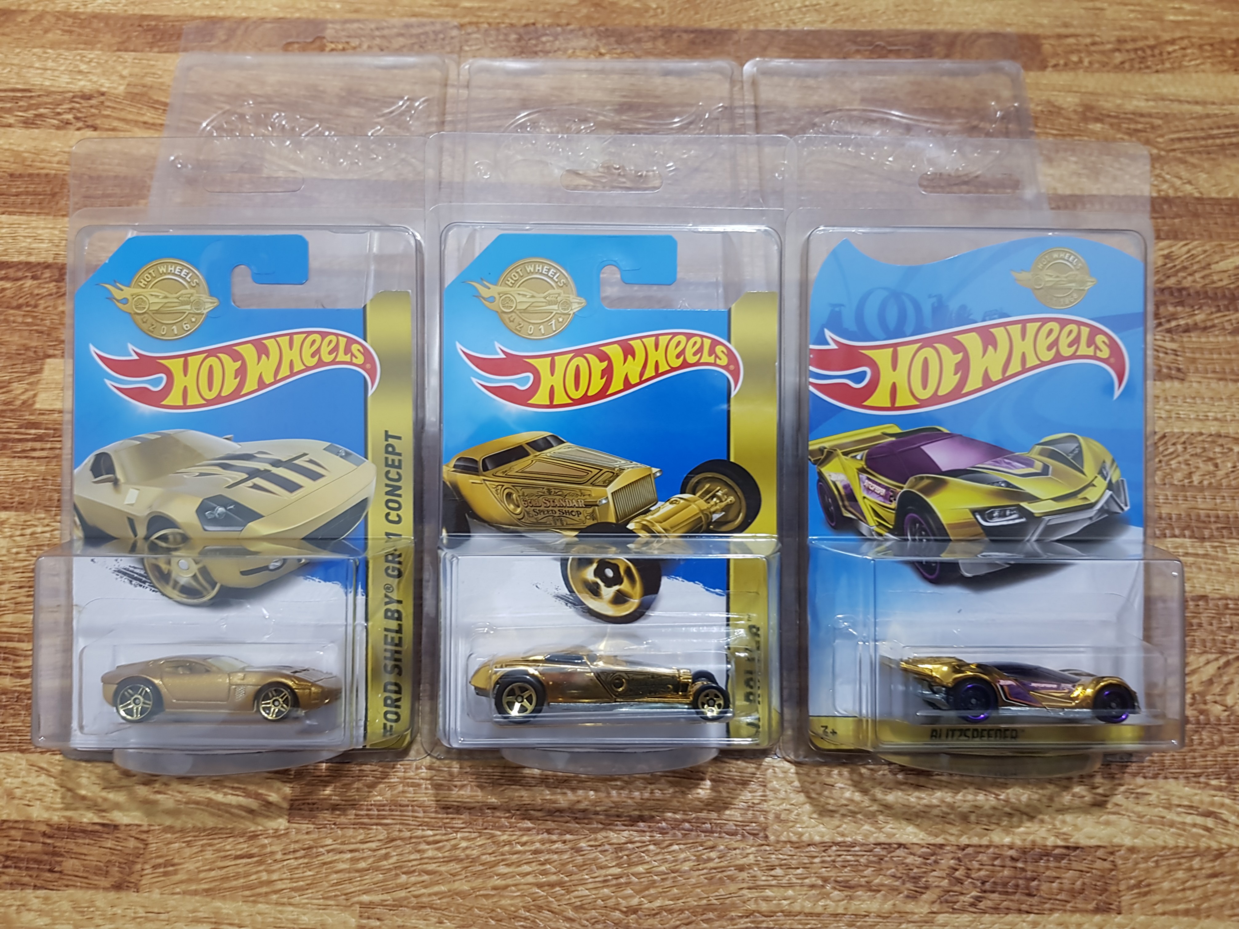 Hotwheels Gold cars, Toys & Games, Others on Carousell