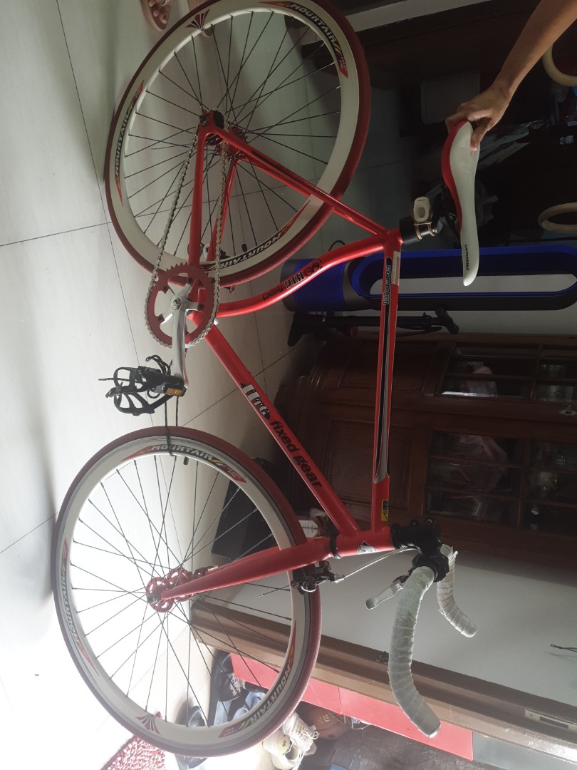 HTG Fixed Gear, Sports Equipment, Bicycles & Parts, Bicycles on Carousell