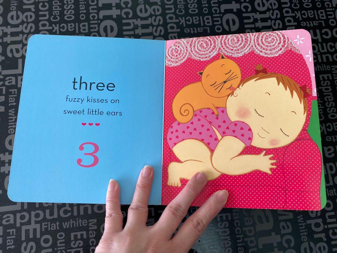 Karen Katz Counting Kisses Baby Board Book, Hobbies & Toys, Books ...