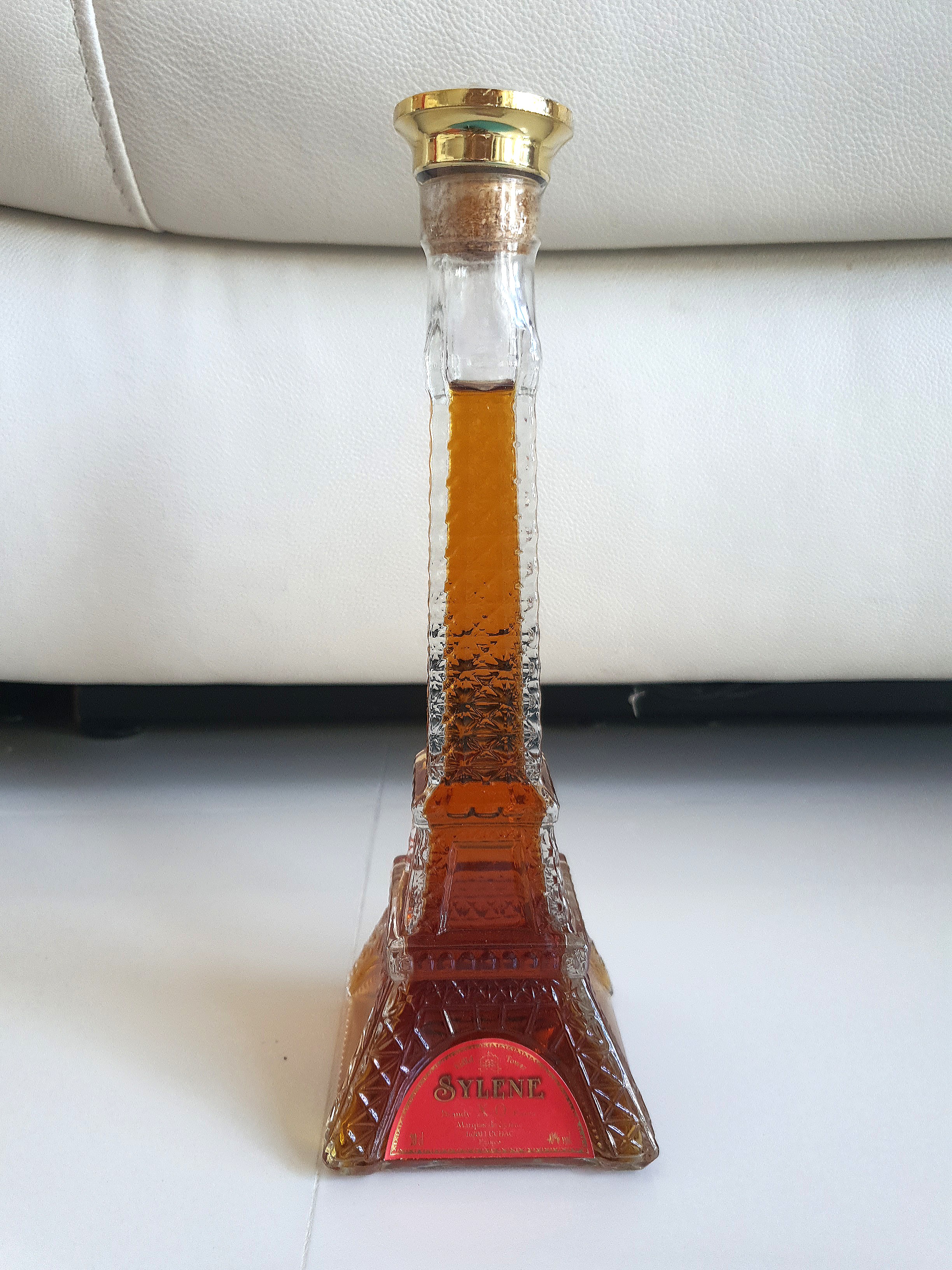 Eiffel Tower Sylene Brandy XO Extra, Food & Drinks, Alcoholic Beverages ...