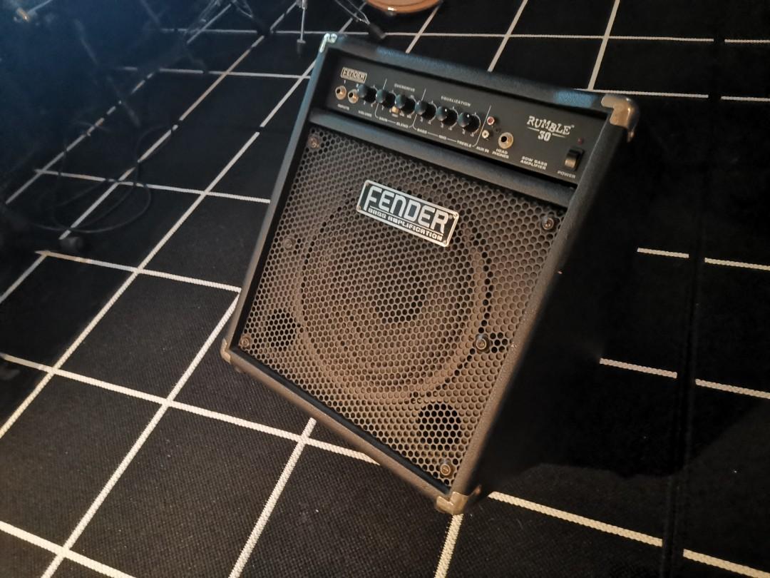 Fender Rumble 30 bass amplifier, Hobbies & Toys, Music & Media, Music ...