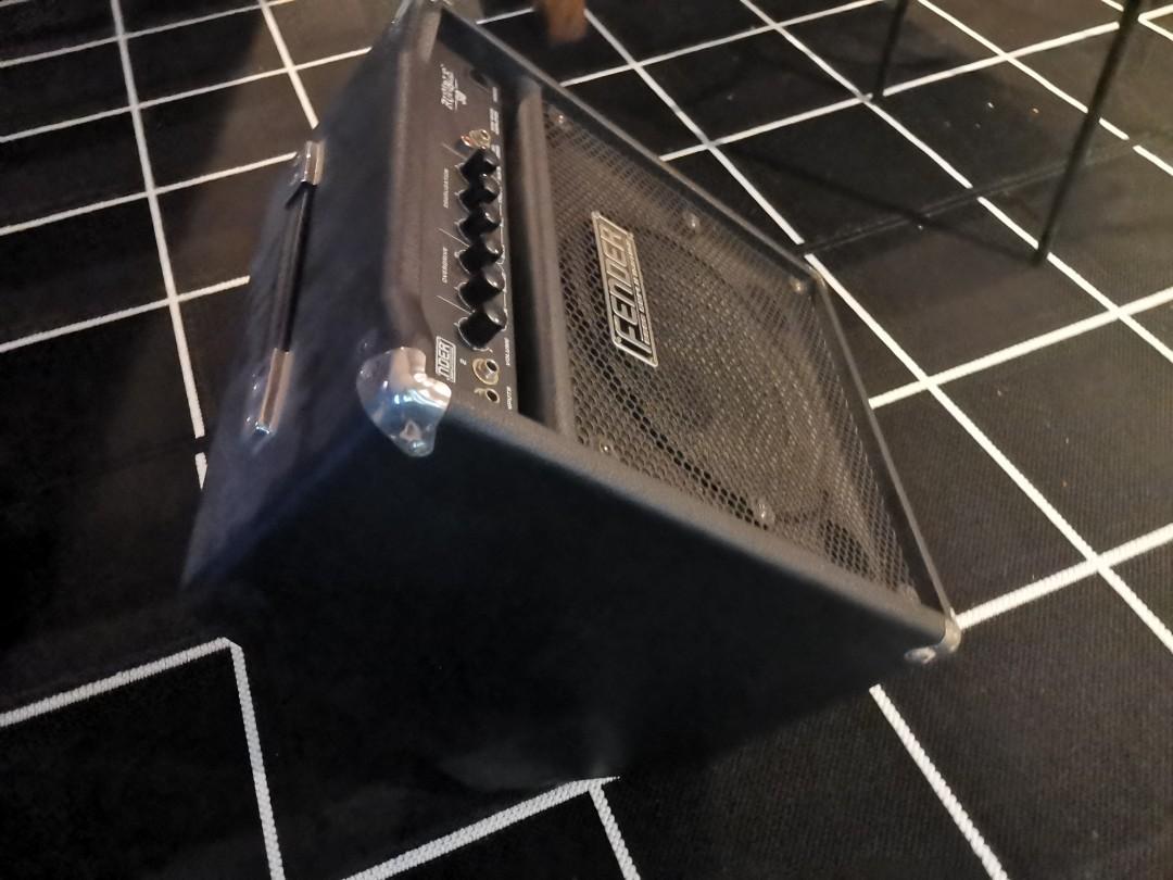 Fender Rumble 30 bass amplifier, Hobbies & Toys, Music & Media, Music ...