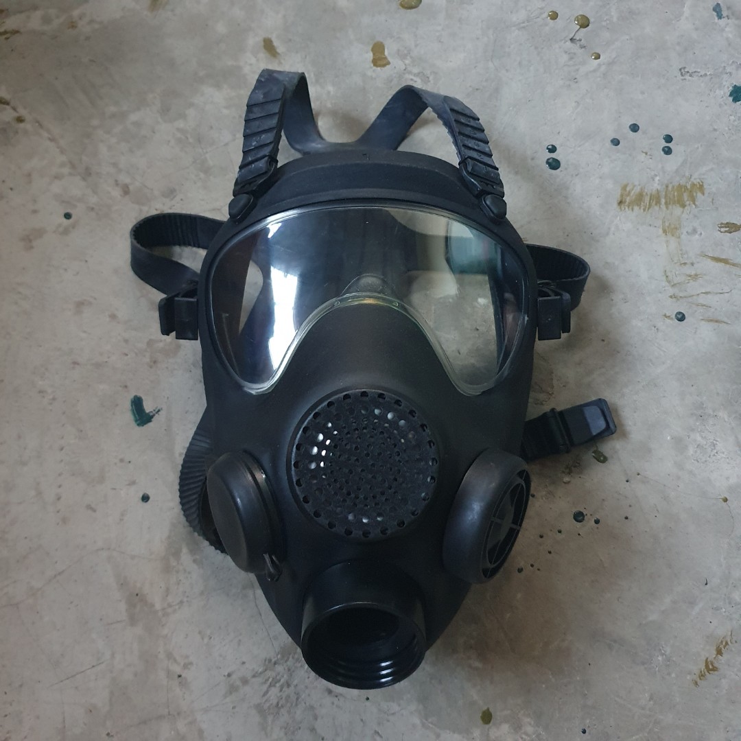 French ARFA Gas Mask Military Surplus CBRN CFF3 Black, Sports Equipment ...