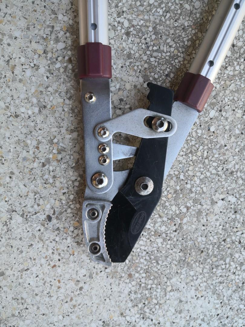 Hortex Garden Lopper, Furniture & Home Living, Gardening, Gardening ...