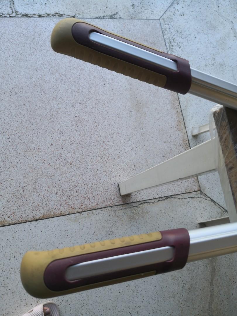 Hortex Garden Lopper, Furniture & Home Living, Gardening, Gardening ...