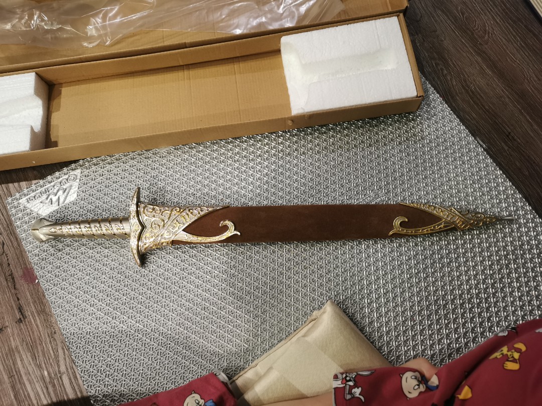 Lord of the Rings / The Hobbit Sting Replica sword (OEM), Hobbies ...