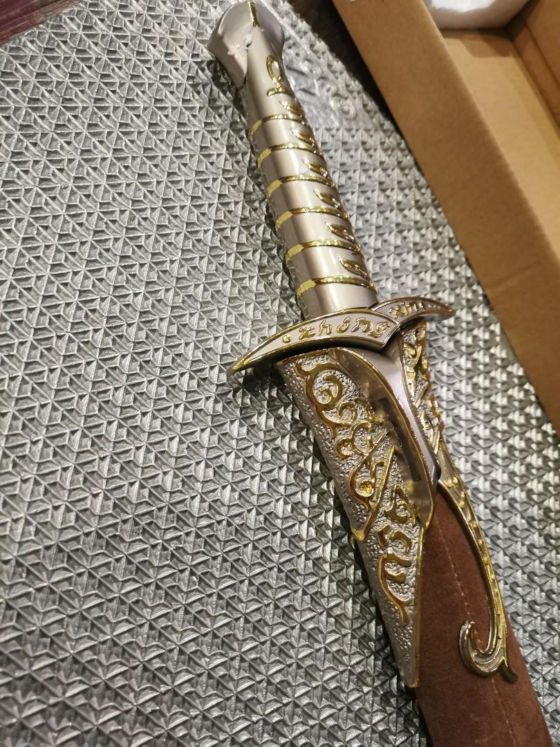 Lord of the Rings / The Hobbit Sting Replica sword (OEM), Hobbies ...
