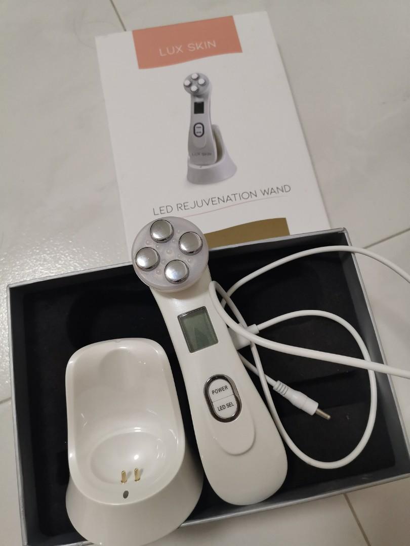 Lux skin LED rejuvenation wand, Beauty & Personal Care, Face, Face Care ...