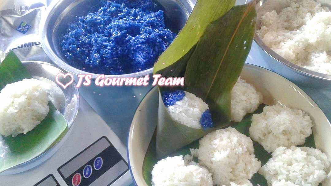 Malacca authentic traditional nonya rice dumplings, Food & Drinks ...