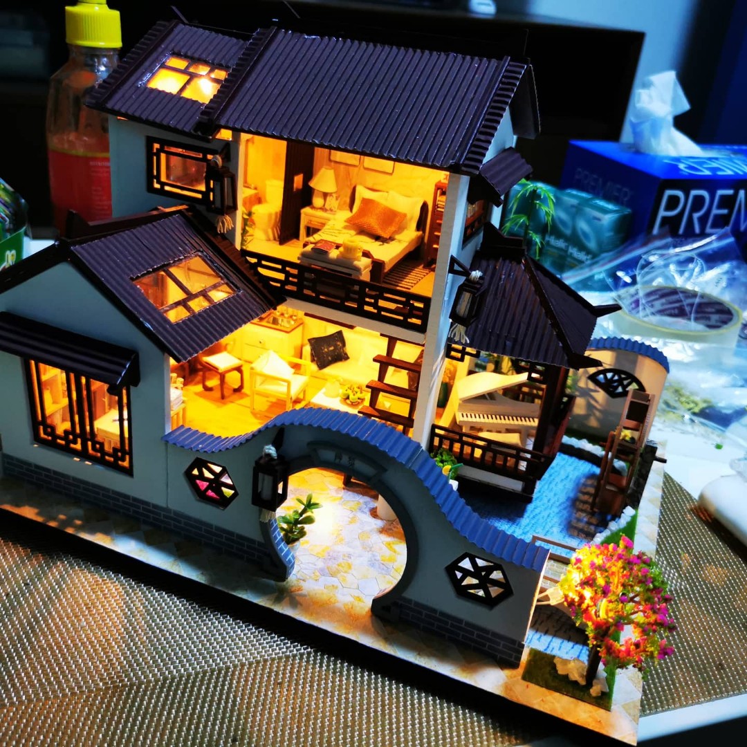 Miniature house - Chinese villa, Hobbies & Toys, Memorabilia ...