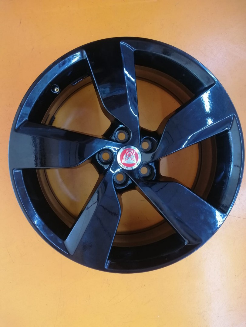 Original Jaguar 19inch rims . T5, Car Accessories, Tyres & Rims on ...