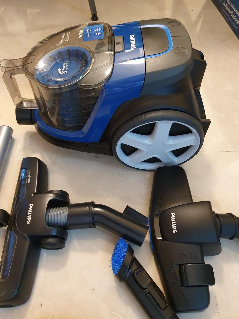 Philips PowerCyclone 5 1900W vacuum cleaner, TV & Home Appliances ...