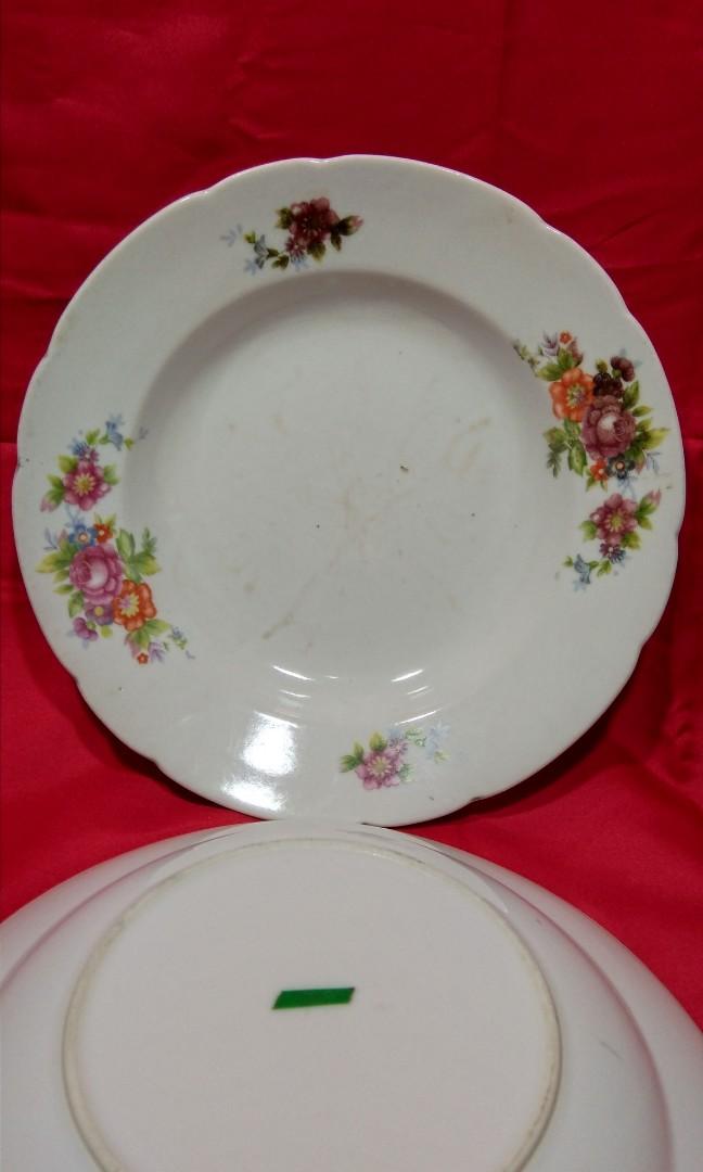 Piring Makan Lawas bahan Keramik, Perabotan Rumah di Carousell