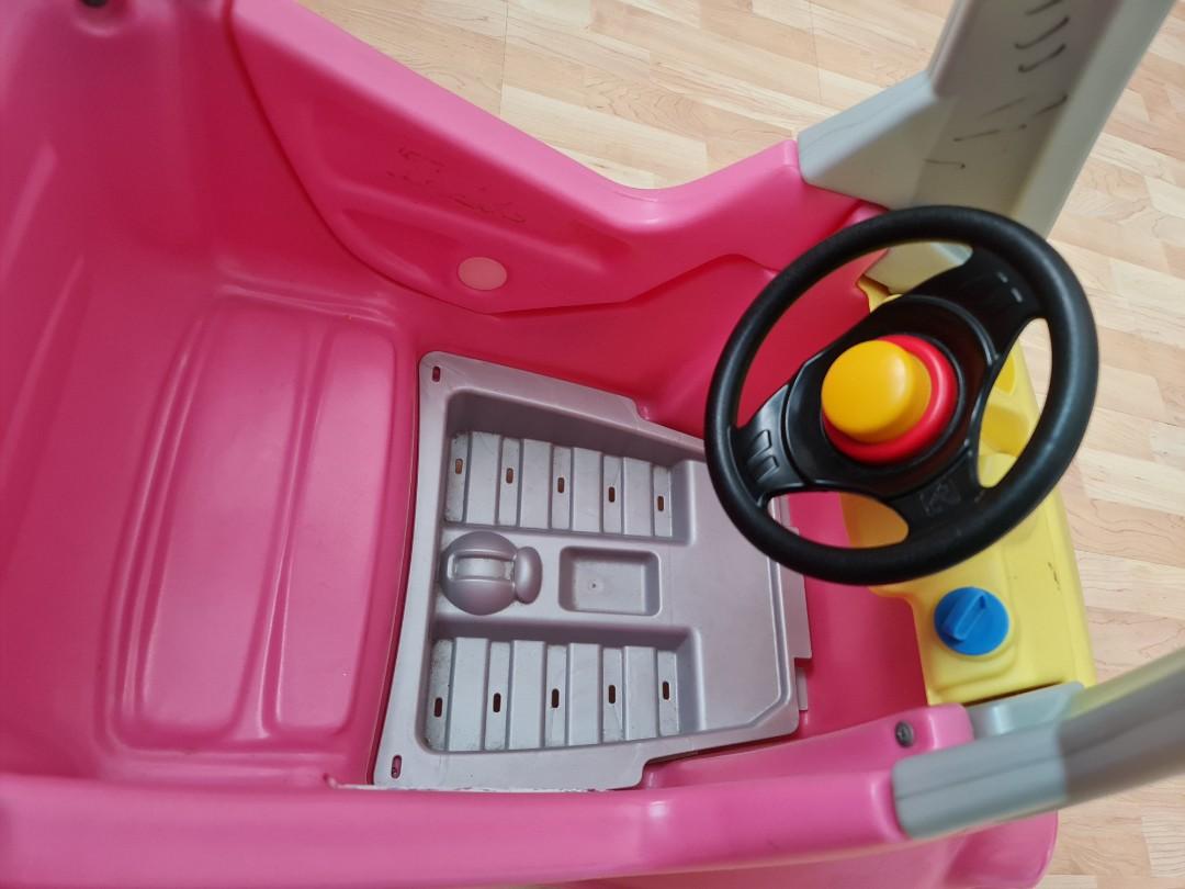 Step 2 Ride-On Toy Car, Babies & Kids, Infant Playtime on Carousell