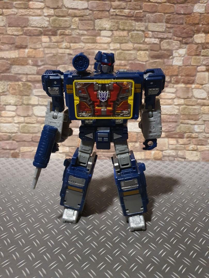 Transformers WFC Netflix Soundwave, Hobbies & Toys, Toys & Games on ...