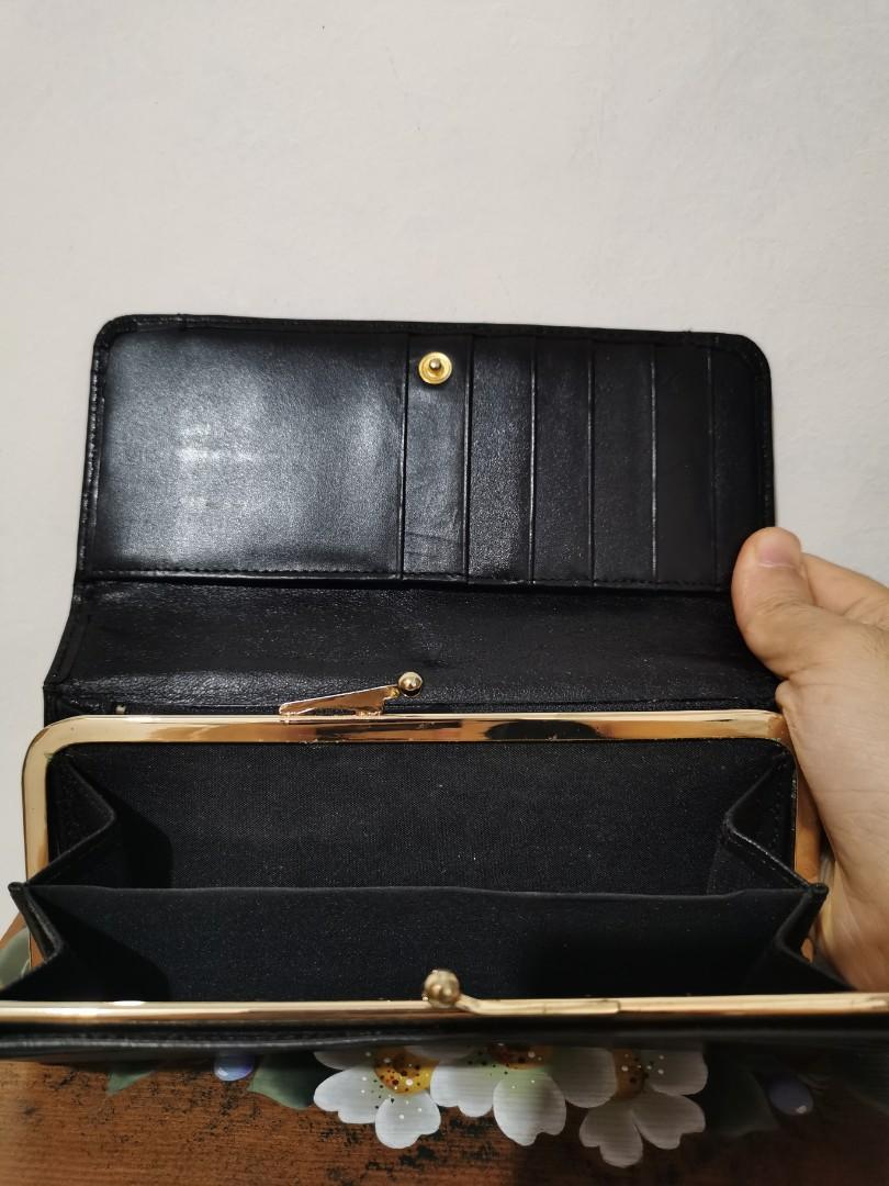 Vintage Hato Hasi leather wallet, Women's Fashion, Bags & Wallets ...