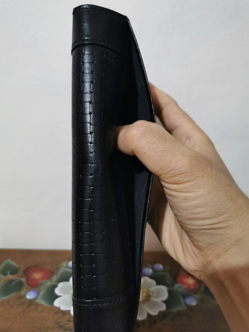 Vintage Hato Hasi leather wallet, Women's Fashion, Bags & Wallets ...