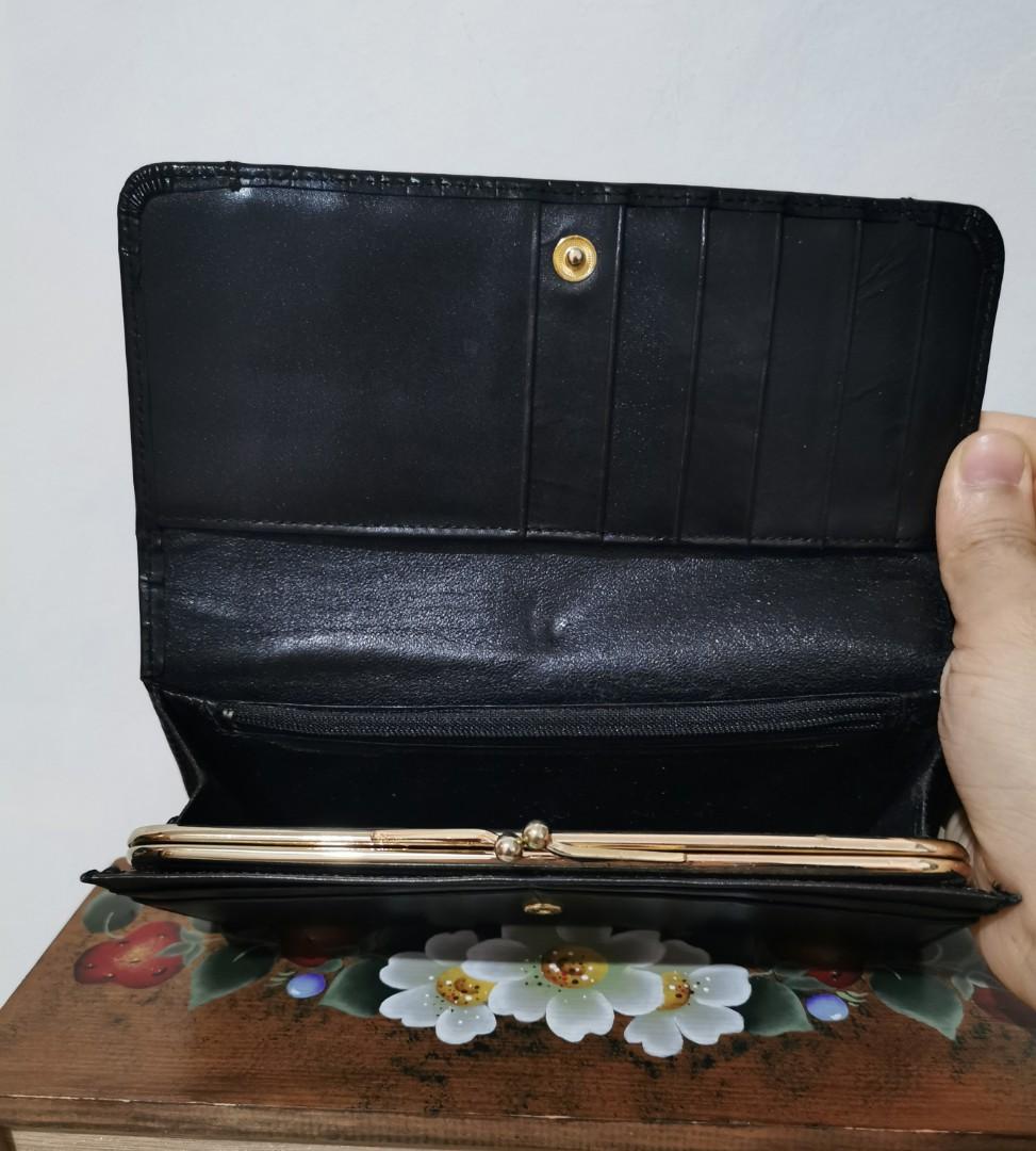 Vintage Hato Hasi leather wallet, Women's Fashion, Bags & Wallets ...