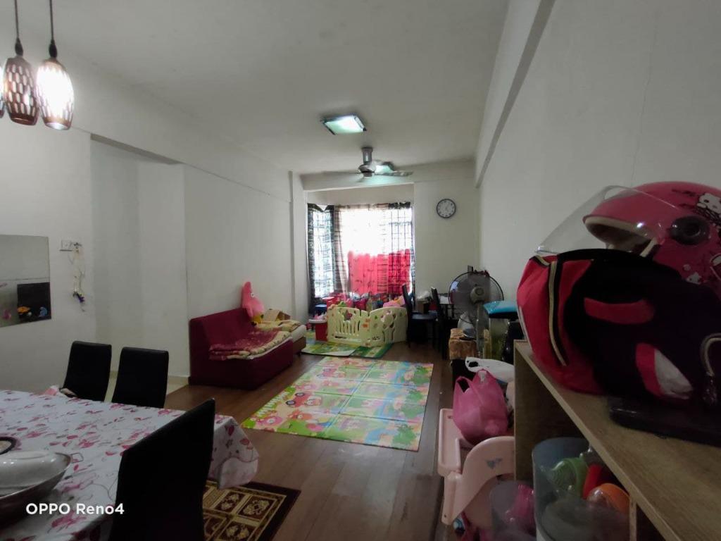 [WTS] Apartment Suria Subang, Batu 3 Shah Alam, Below MV, Property, For ...