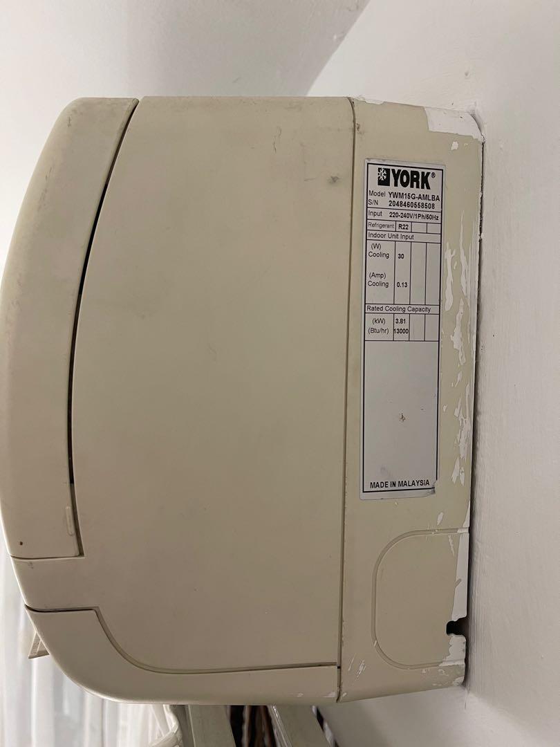 York York G Model 1.5HP Wall Type Second Hand Aircond, Computers & Tech ...
