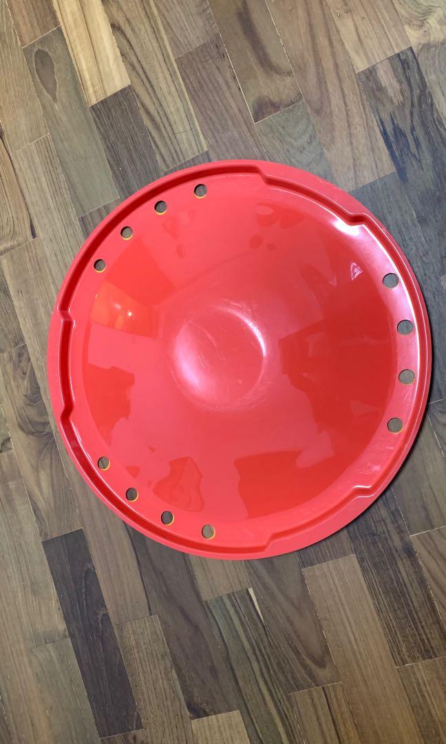 2 Beyblade battle stadiums + 10 beyblade launchers + 8 beyblades + 1 ...