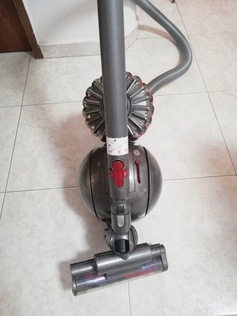 Dyson Cylinder Vacuum DC52 Turbinehead, TV & Home Appliances, Vacuum Cleaner & Housekeeping on ...