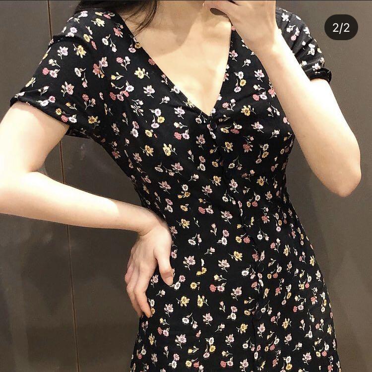 HnM flower dress, Women's Fashion, Muslimah Fashion, Dresses on Carousell