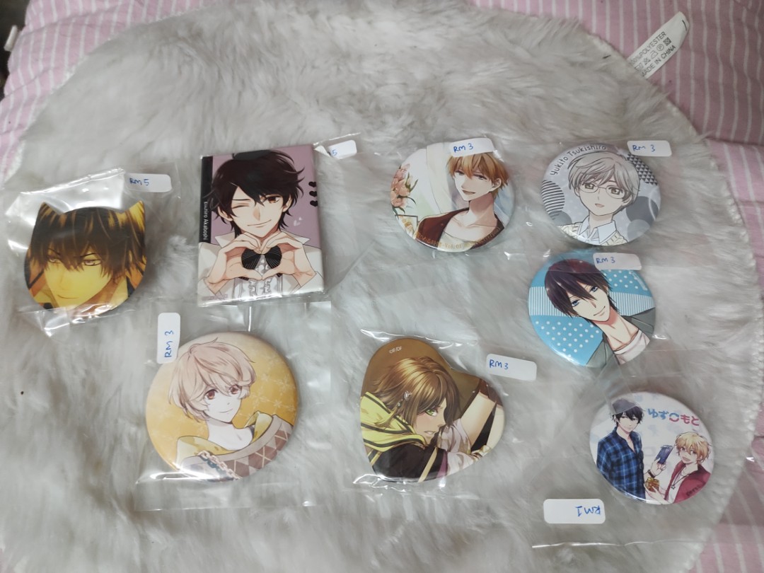 Mixed anime badges set, Hobbies & Toys, Collectibles & Memorabilia, J ...
