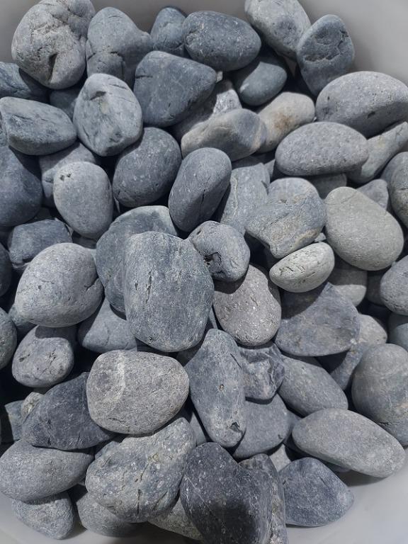 Pebbles Dark Grey Pebble, Furniture & Home Living, Gardening, Gardening ...