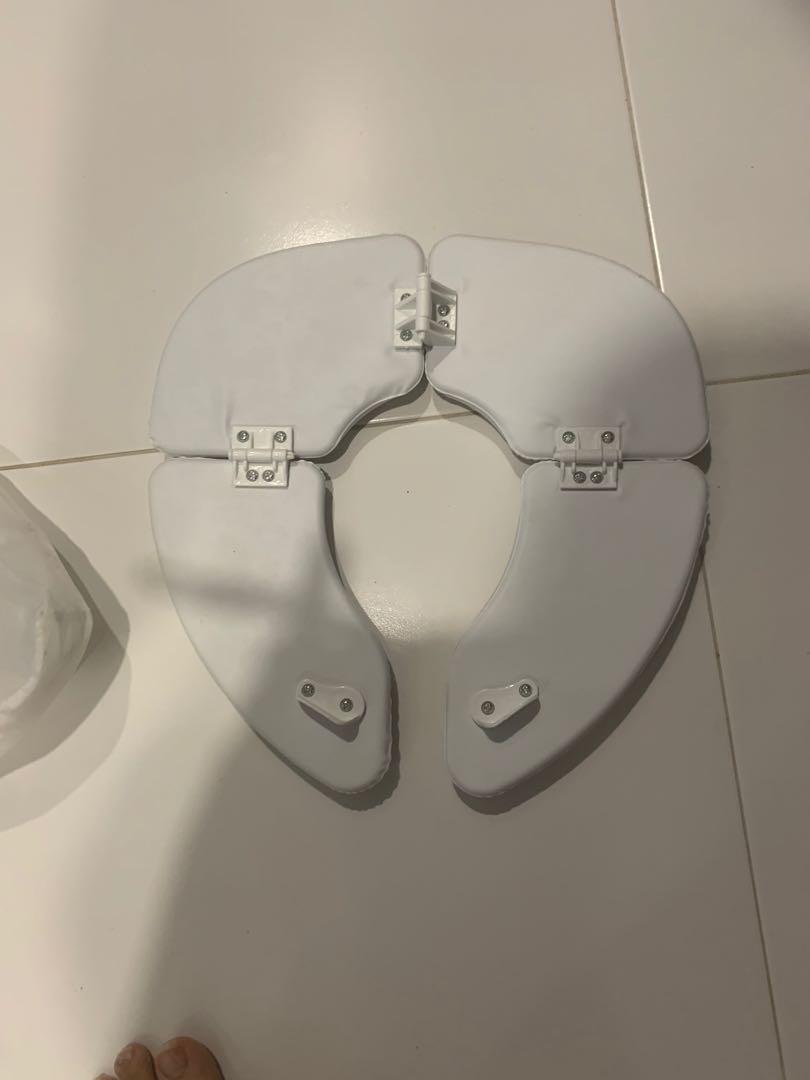 Portable kids tiolet seat, Babies & Kids, Going Out, Car Seats on Carousell