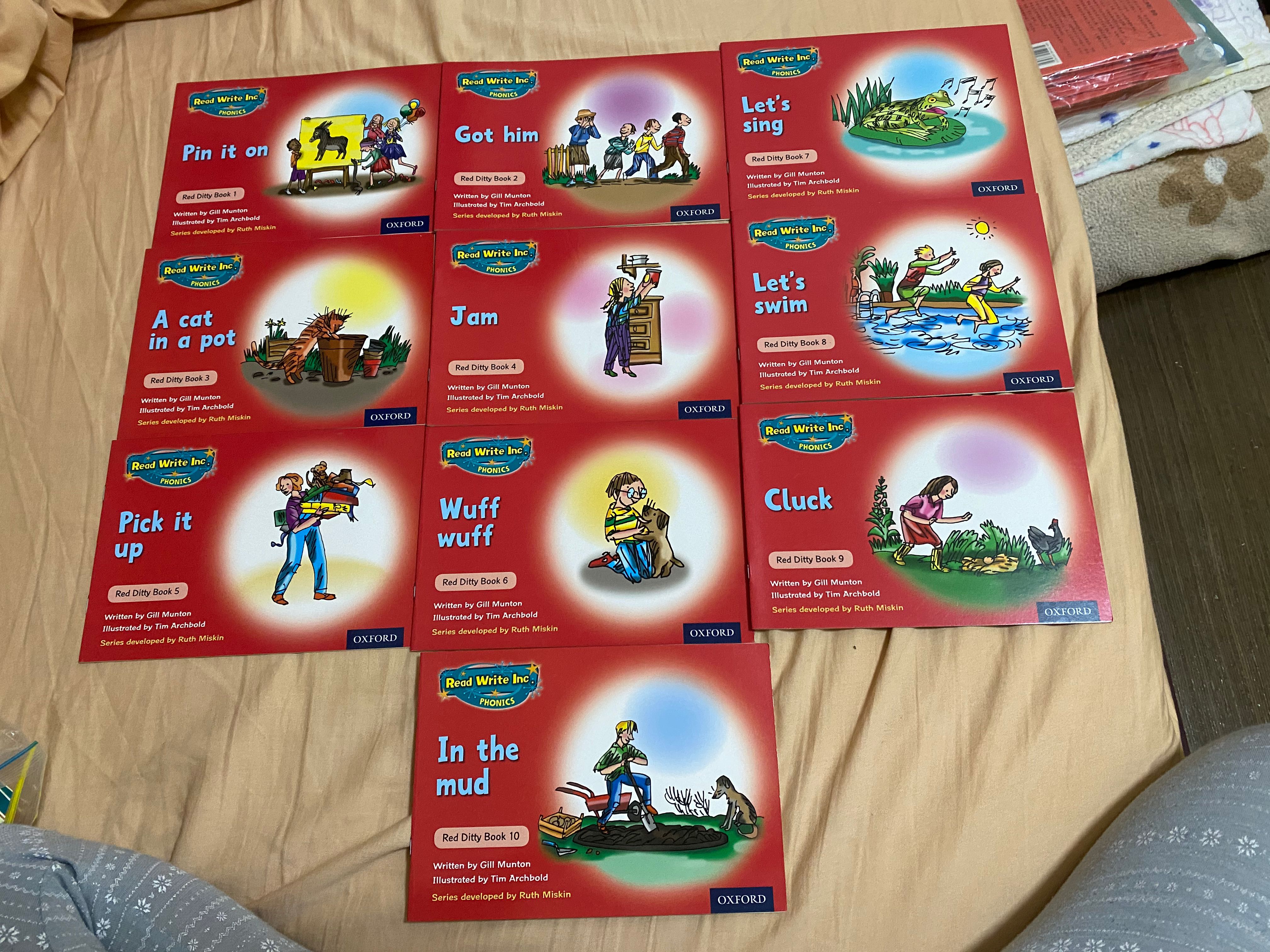 Rwi red ditty book 1-10 $170, 興趣及遊戲, 書本 & 文具, 小說 & 故事書 - Carousell