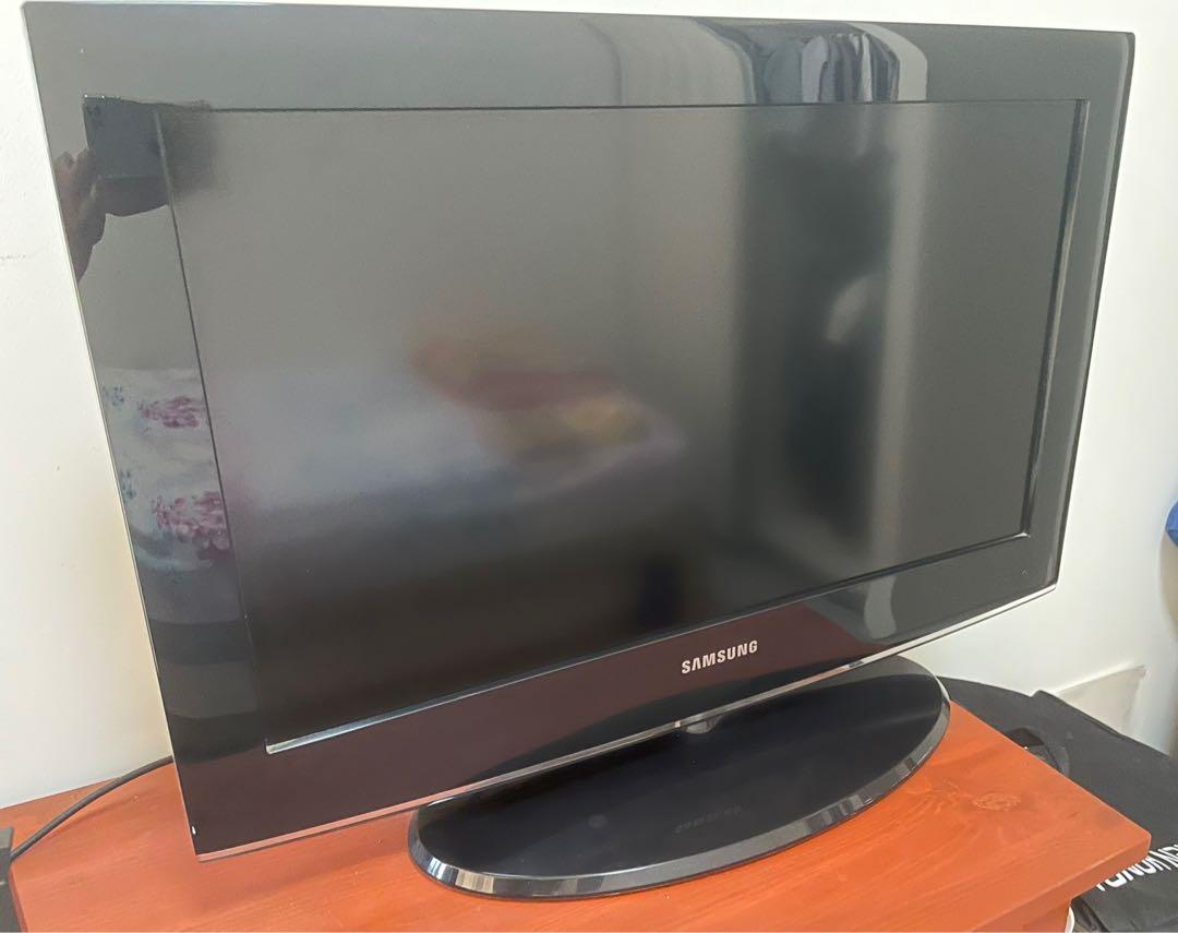 Samsung TV 26 inch, TV & Home Appliances, TV & Entertainment, TV Parts ...